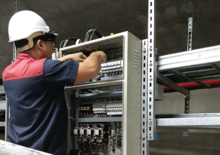 Success Stories: Pulau Muara Besar Bridge Power Monitoring System ...